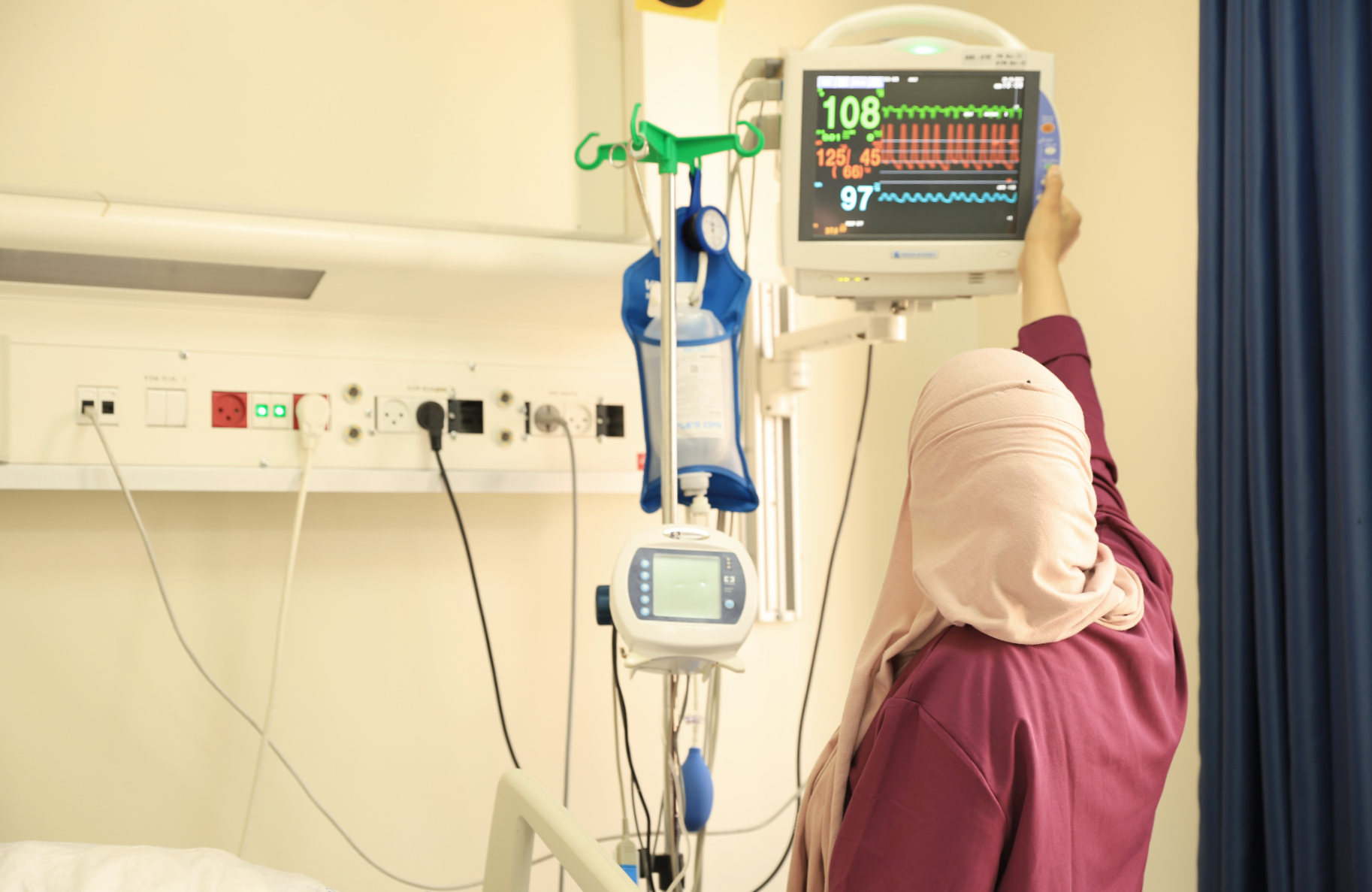 The Medical Council adopts a fellowship program in critical care at ...