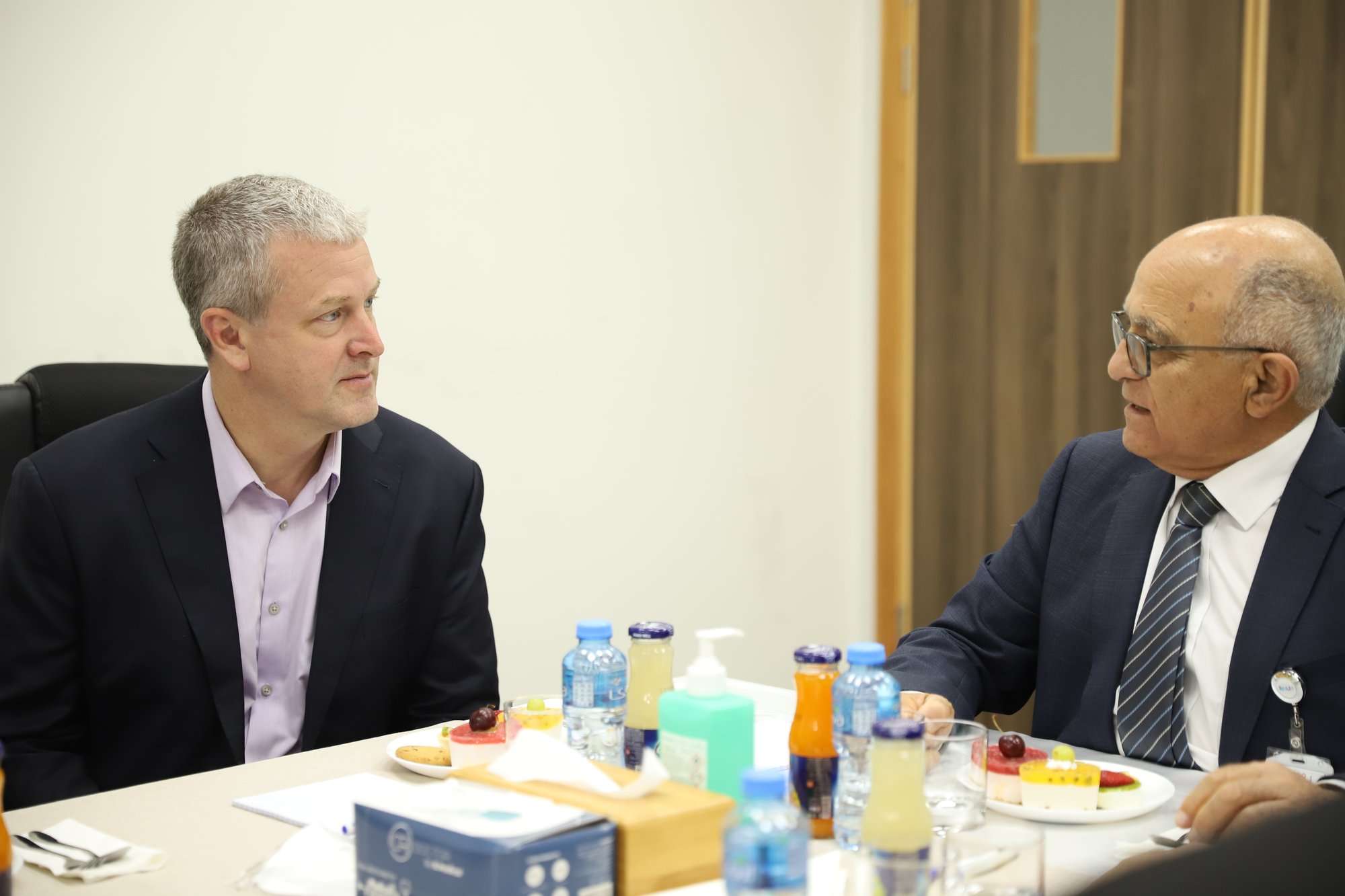 NNUH Receives the Head of the American Office for Palestinian Affairs ...